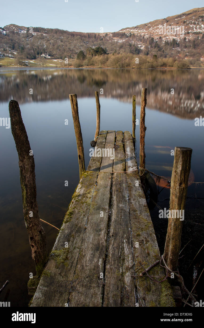 Jetty boardwalk hi-res stock photography and images - Alamy