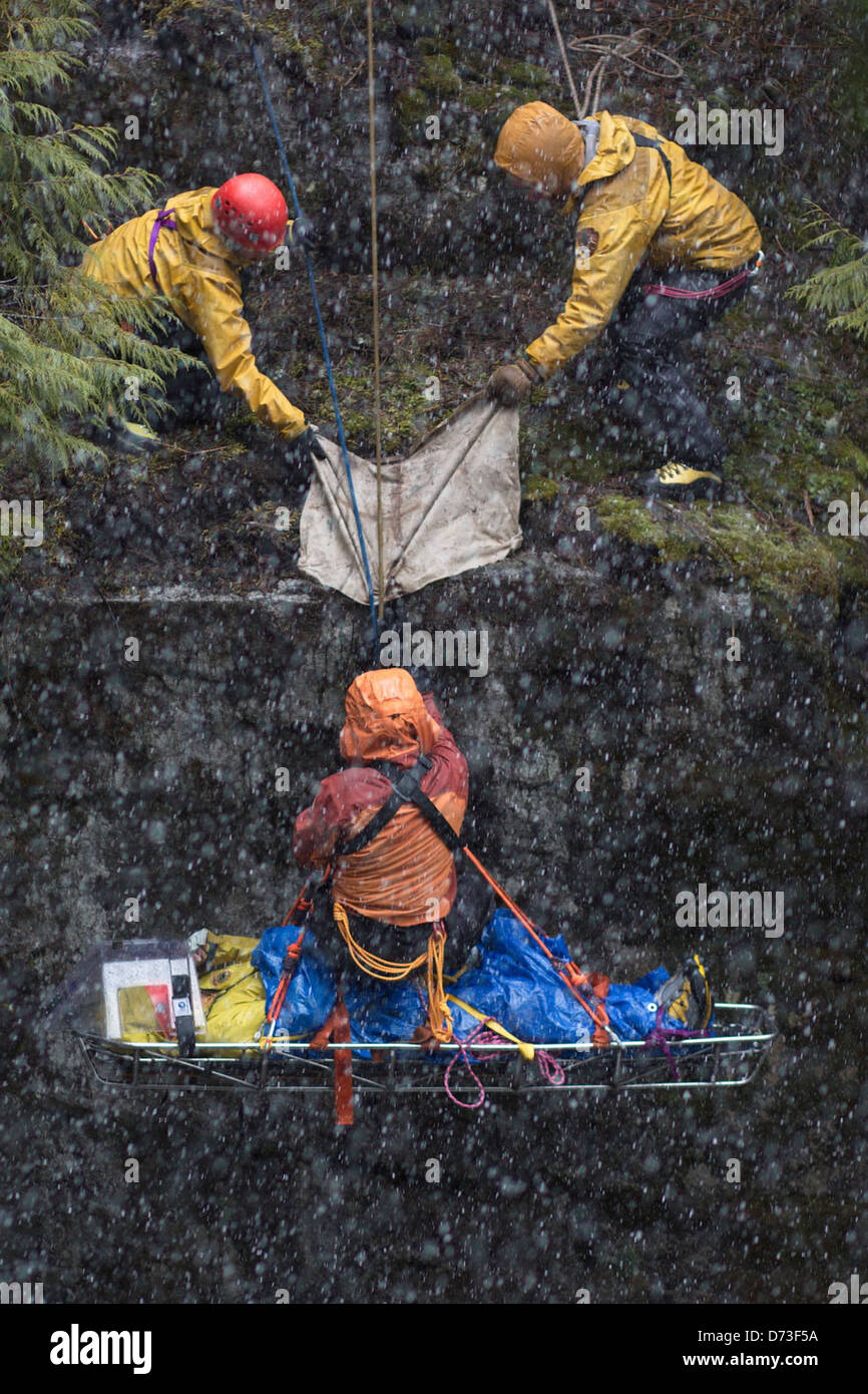 Rope Rescue Training II at Mount Rainier National Park focuses on ...