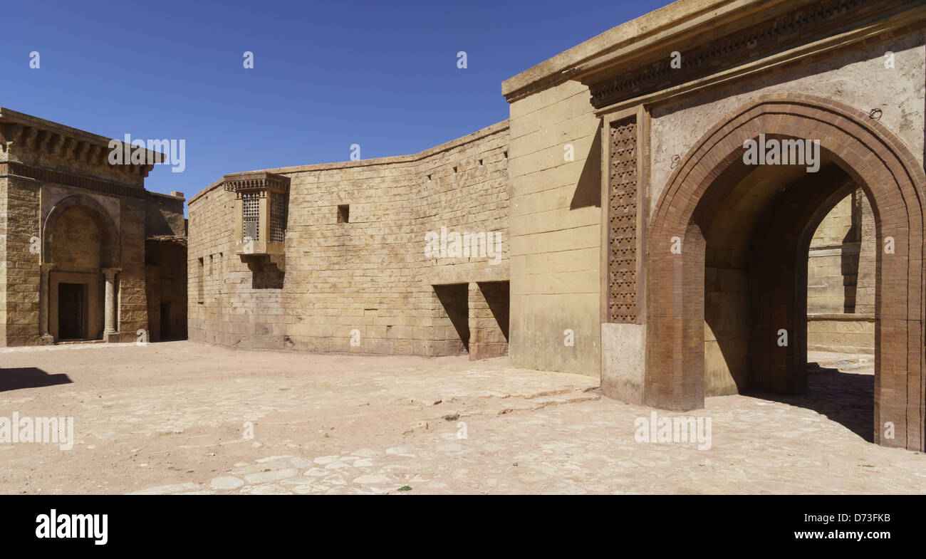 Morocco film set location ouarzazate hi-res stock photography and ...