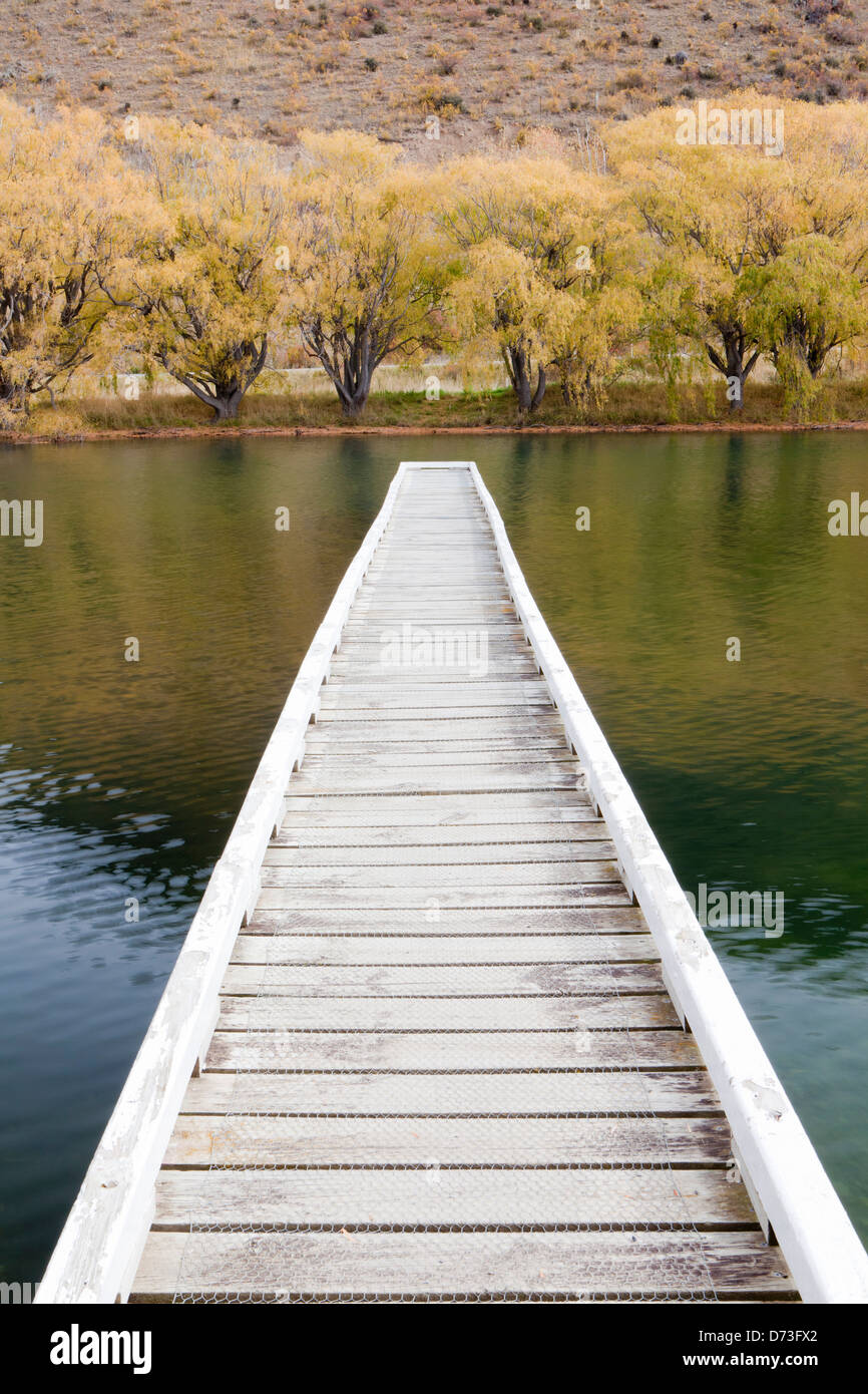 Lake Aviemore in Otematata, South Island, New Zealand Stock Photo - Alamy