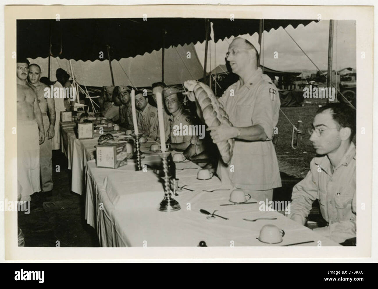 Challah bread jewish high hi-res stock photography and images - Alamy