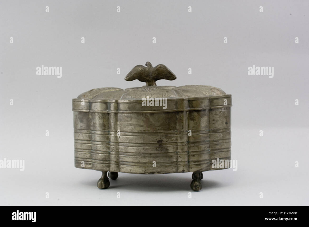 Etrog container hi-res stock photography and images - Alamy