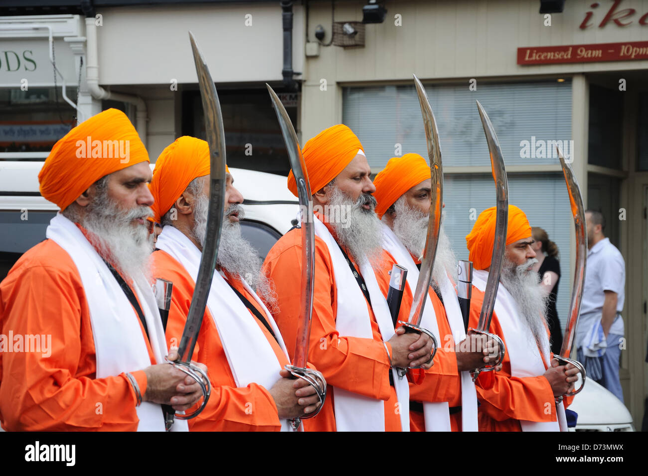 Sikh ceremonial sword hi-res stock photography and images - Alamy