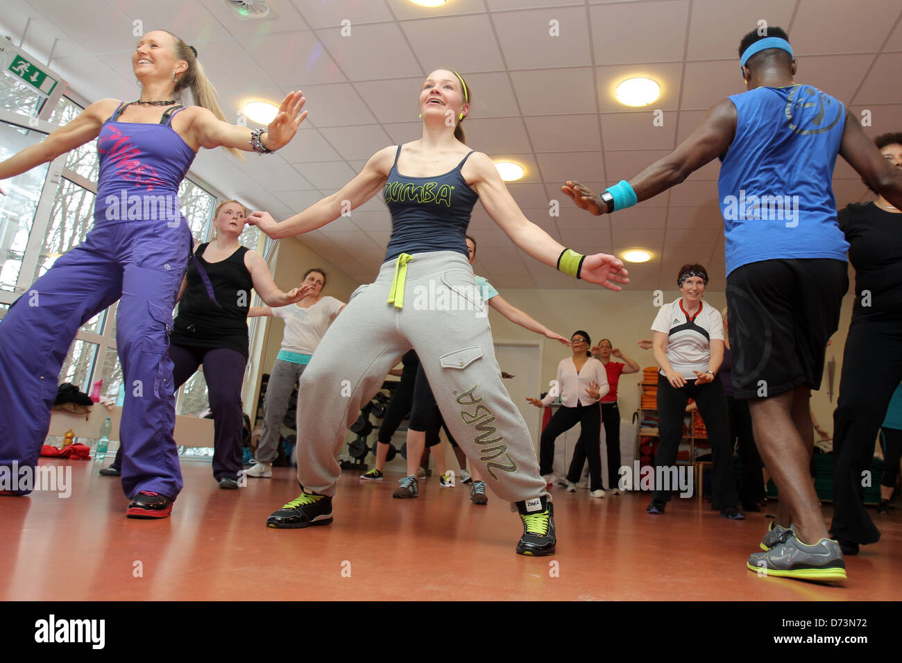 Zumba outfit hi-res stock photography and images - Alamy
