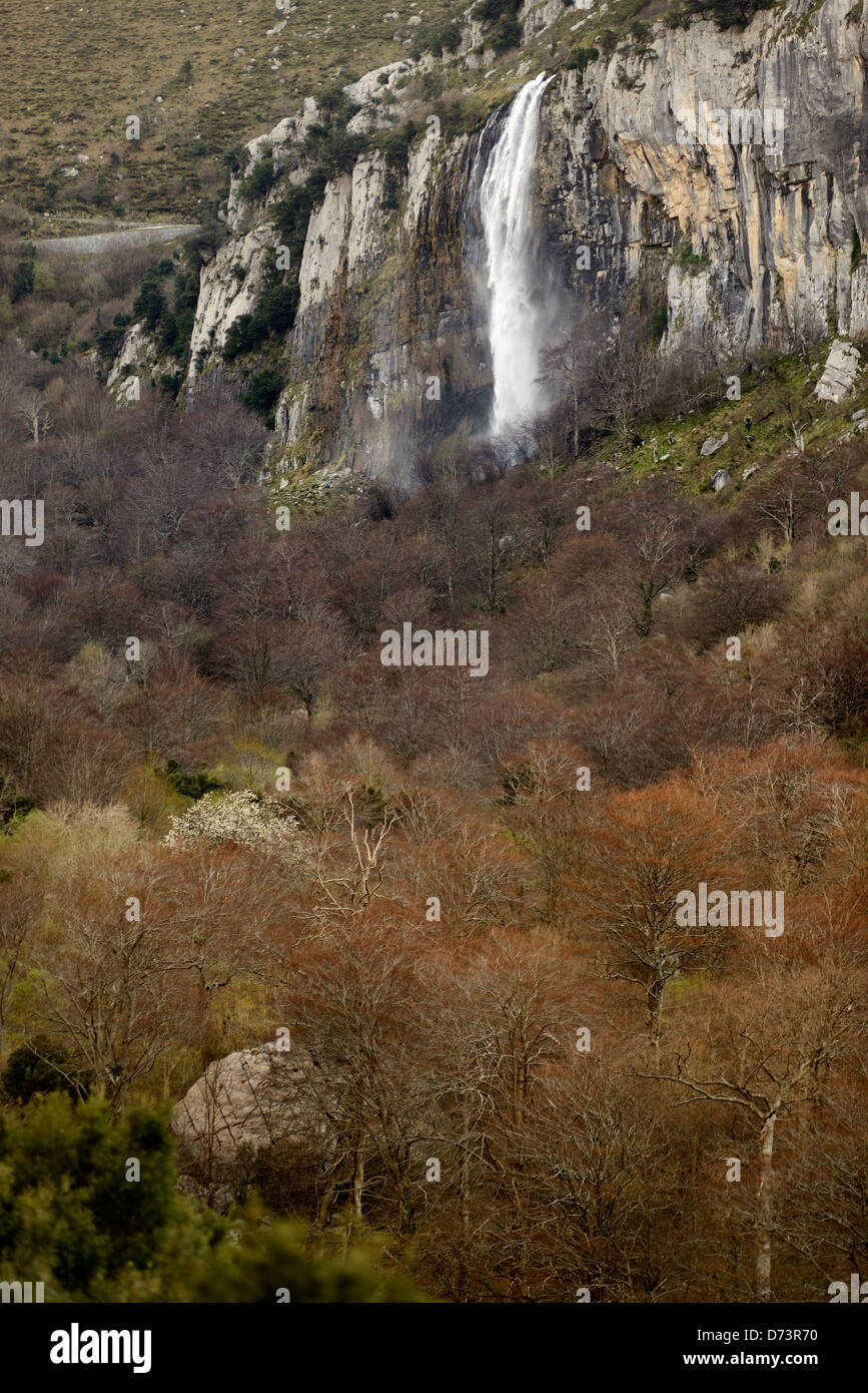 Ason river, Cantabria, Spain Stock Photo - Alamy