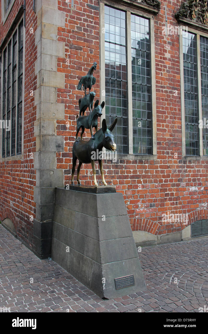 Bremen town musicians Stock Photo - Alamy