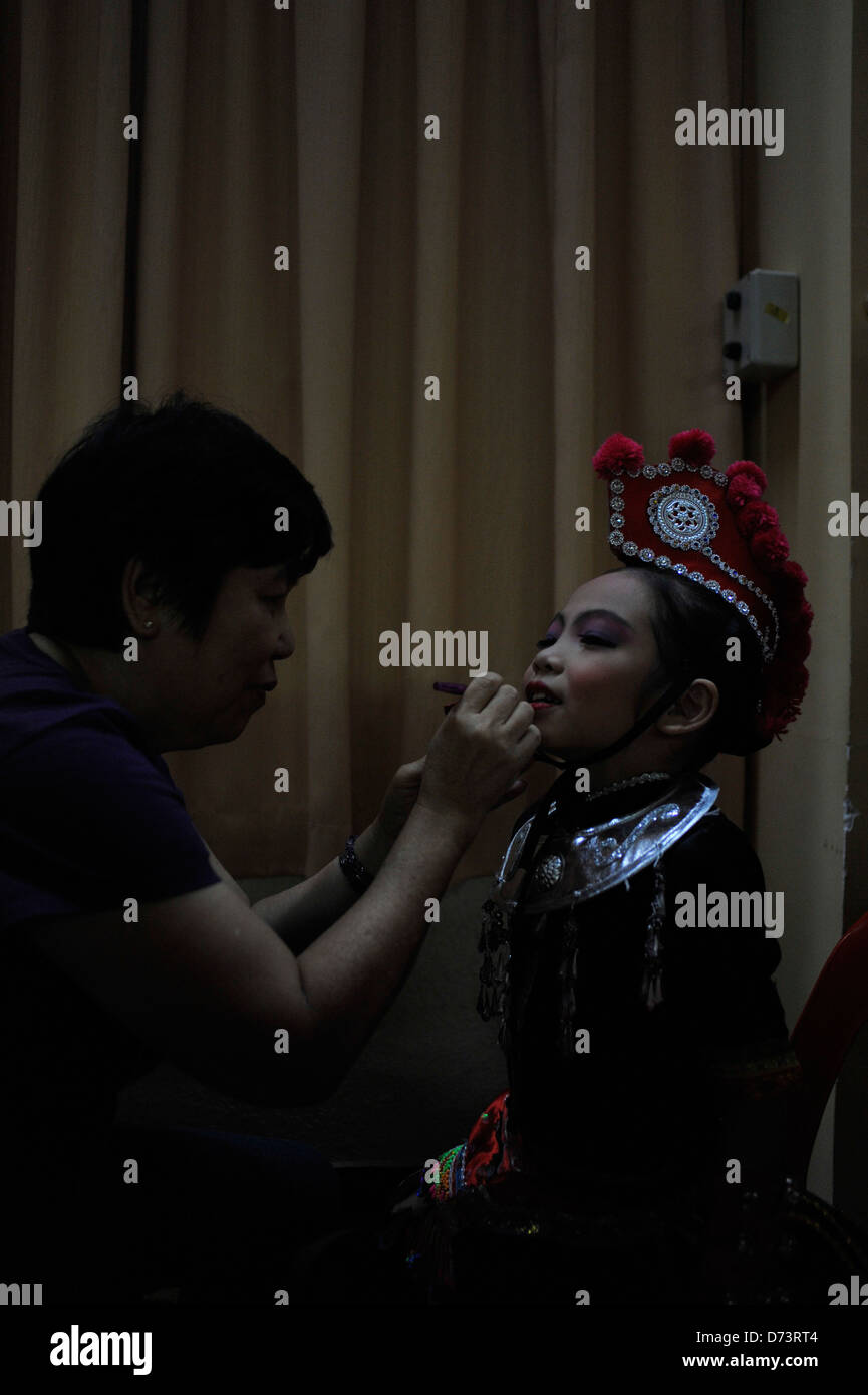 make up time Stock Photo - Alamy