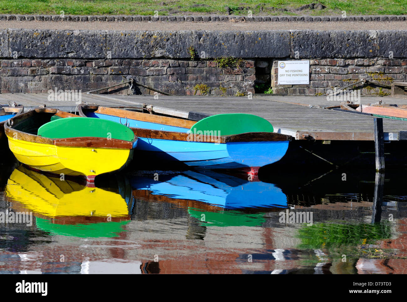 Colourful colorful rowing boats hi-res stock photography and images - Alamy
