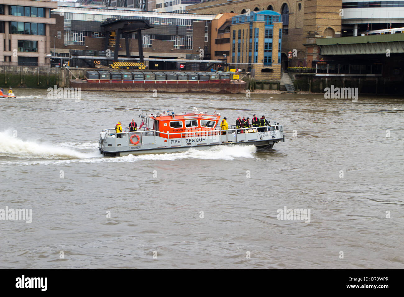 London fire brigade hi-res stock photography and images - Alamy