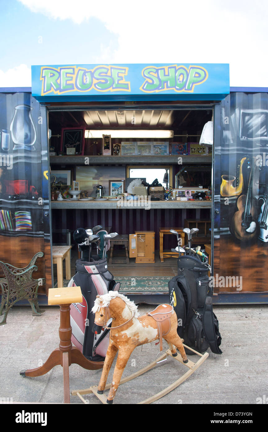 Recycle center recycling center hi-res stock photography and images - Alamy