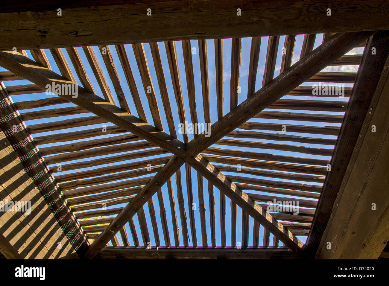 Light brown wood slats hi-res stock photography and images - Alamy