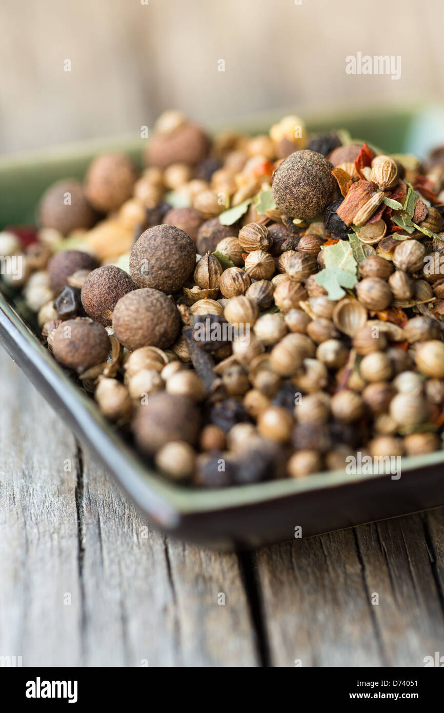 Whole garam masala hi-res stock photography and images - Alamy