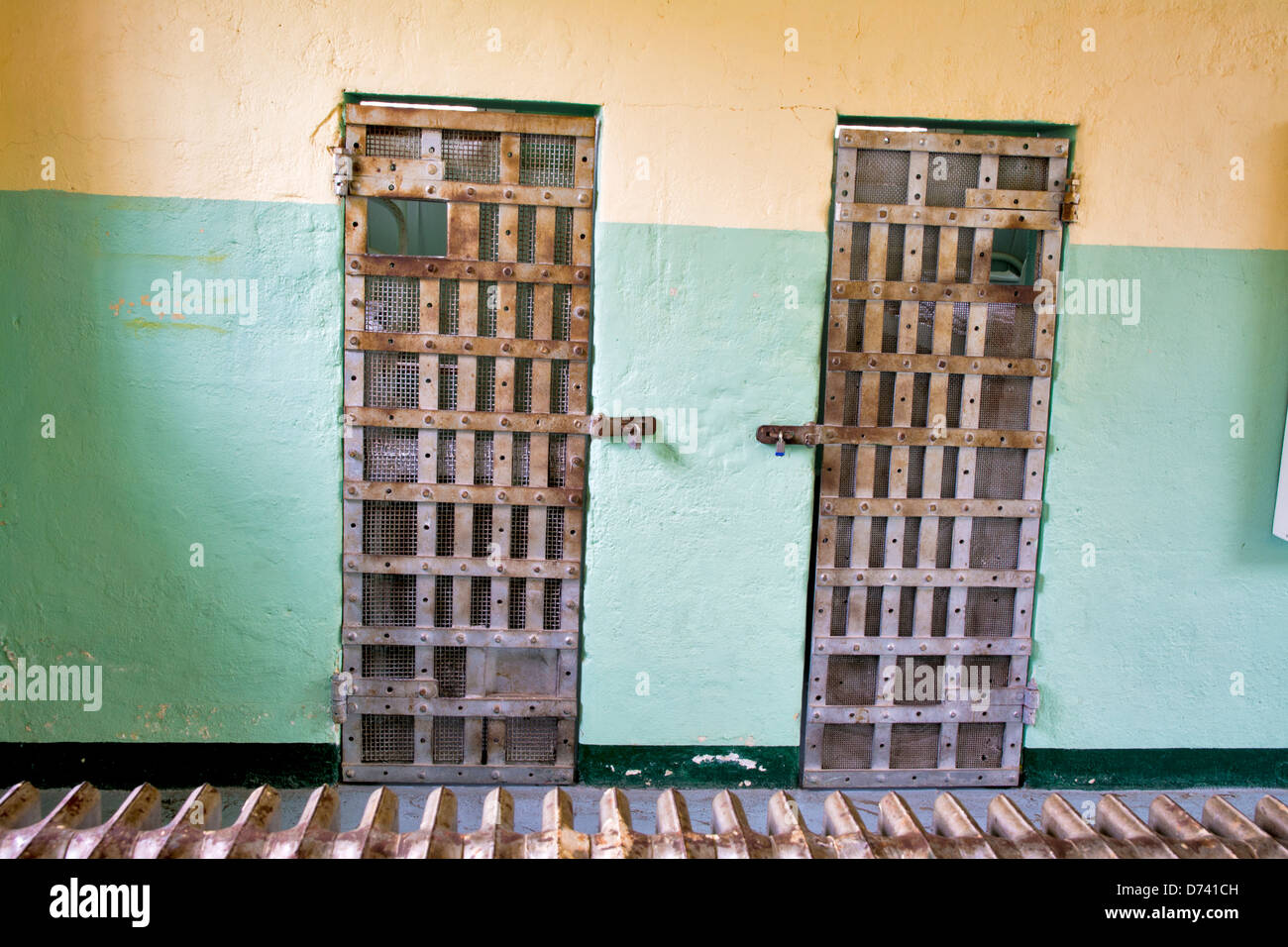 Cell doors hi-res stock photography and images - Alamy