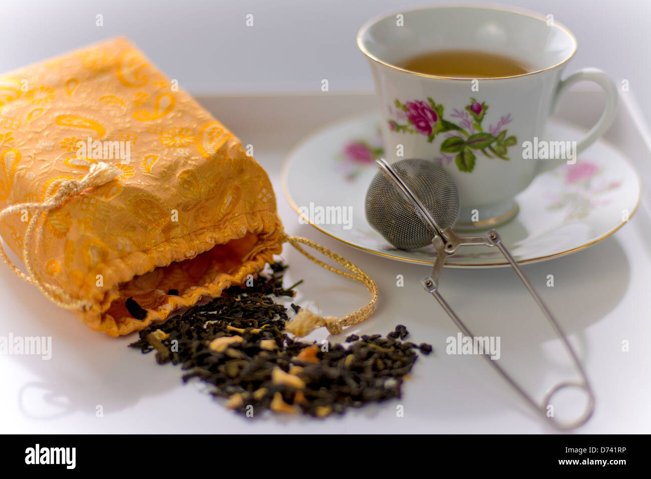 Spilled tea hi-res stock photography and images - Alamy
