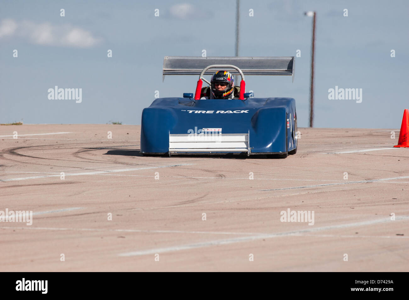 A blue 1998 Cheetah SR-1 B-Modified open wheel race car in an autocross ...