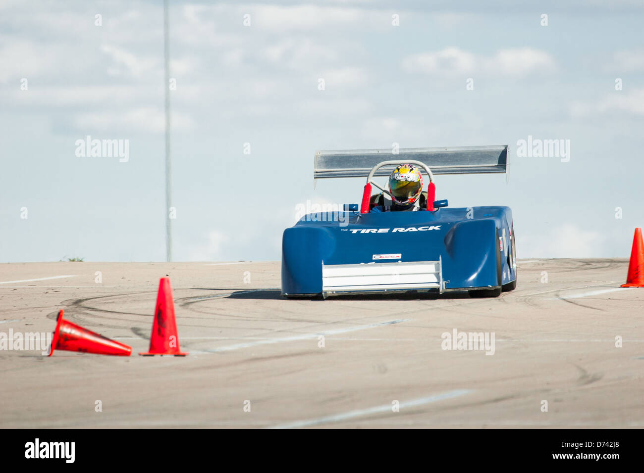 A blue 1998 Cheetah SR-1 B-Modified open wheel race car in an autocross ...