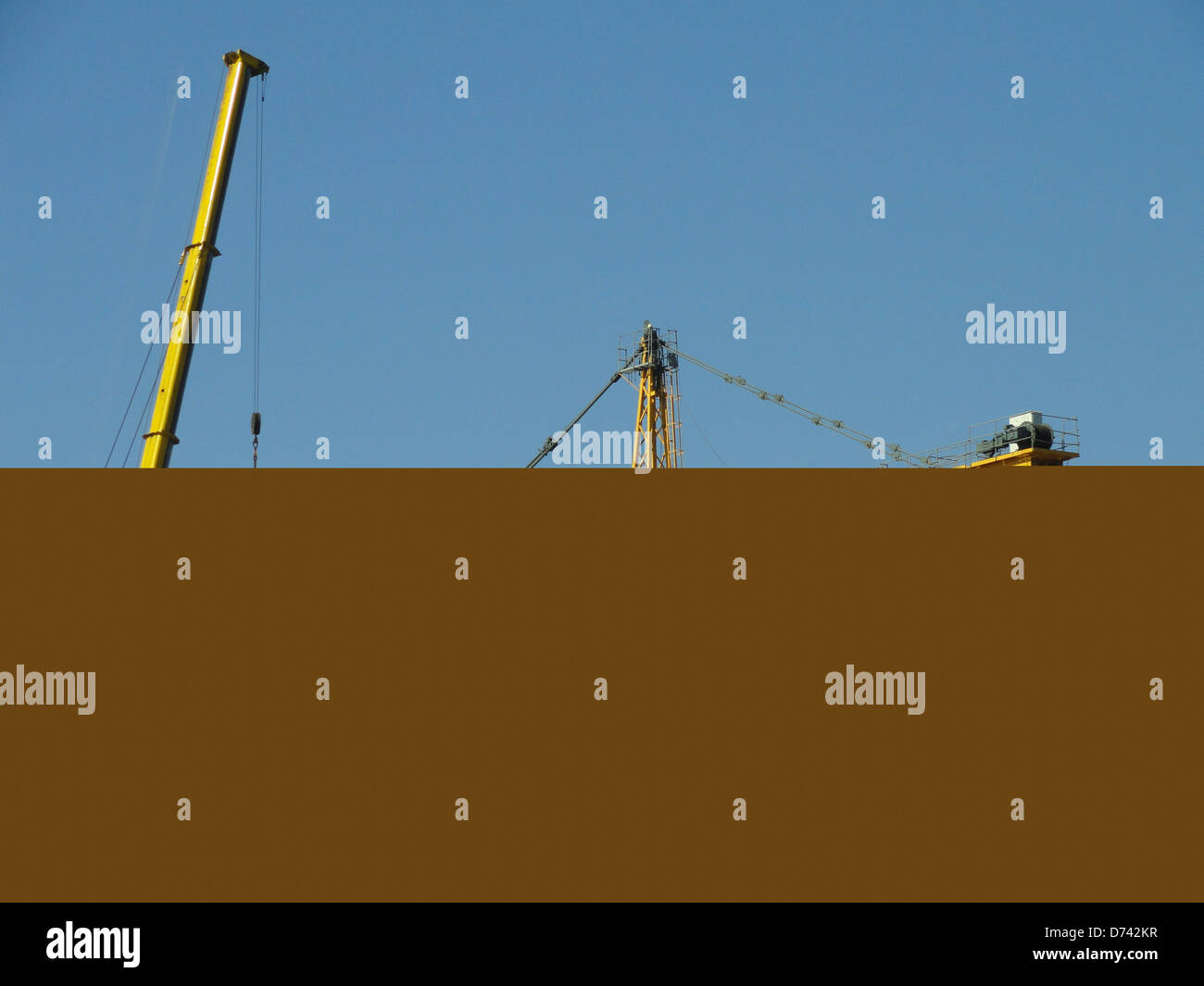 Liebherr tower crane hi-res stock photography and images - Alamy