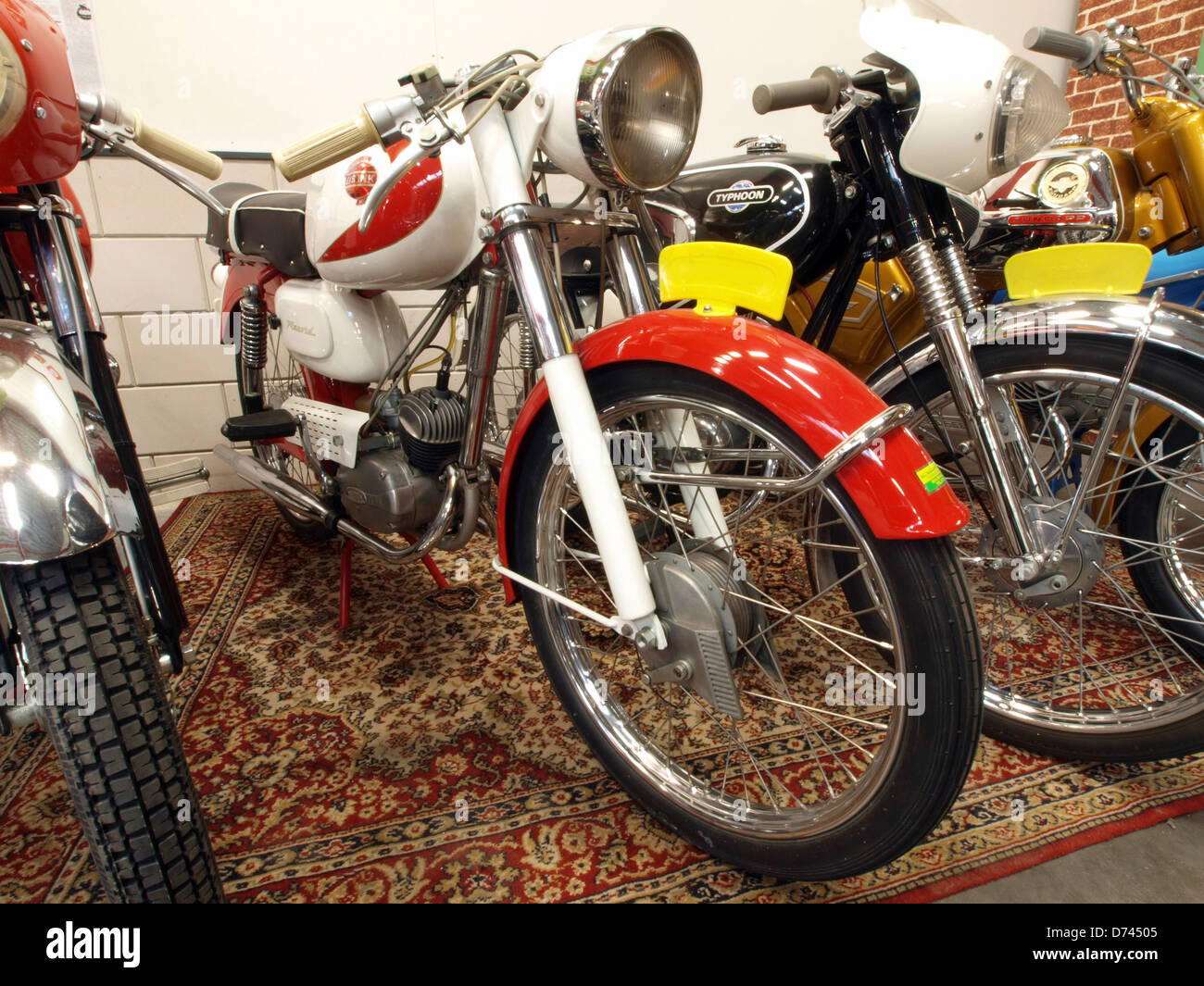 The Eysink Record is a vintage Dutch motorcycle produced in the early ...