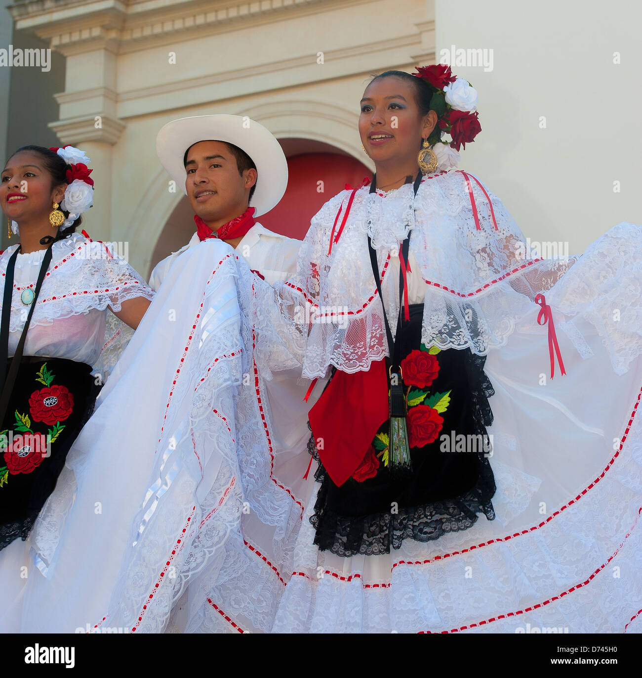 Dancers from Folkloric Dance Group Quetzalcoatl, Santa Barbara. 2013 ...