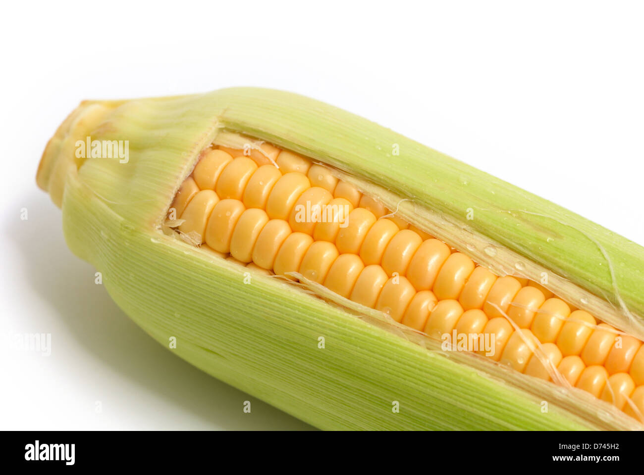 Husked sweet corn hi-res stock photography and images - Alamy