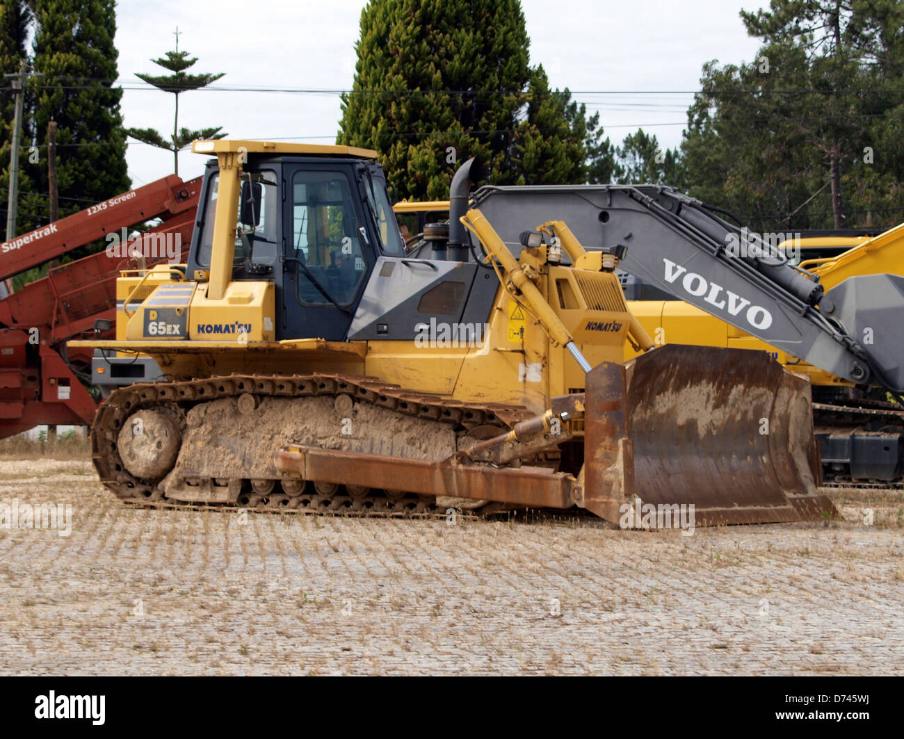 The Komatsu 65ex is a compact and versatile excavator used in ...
