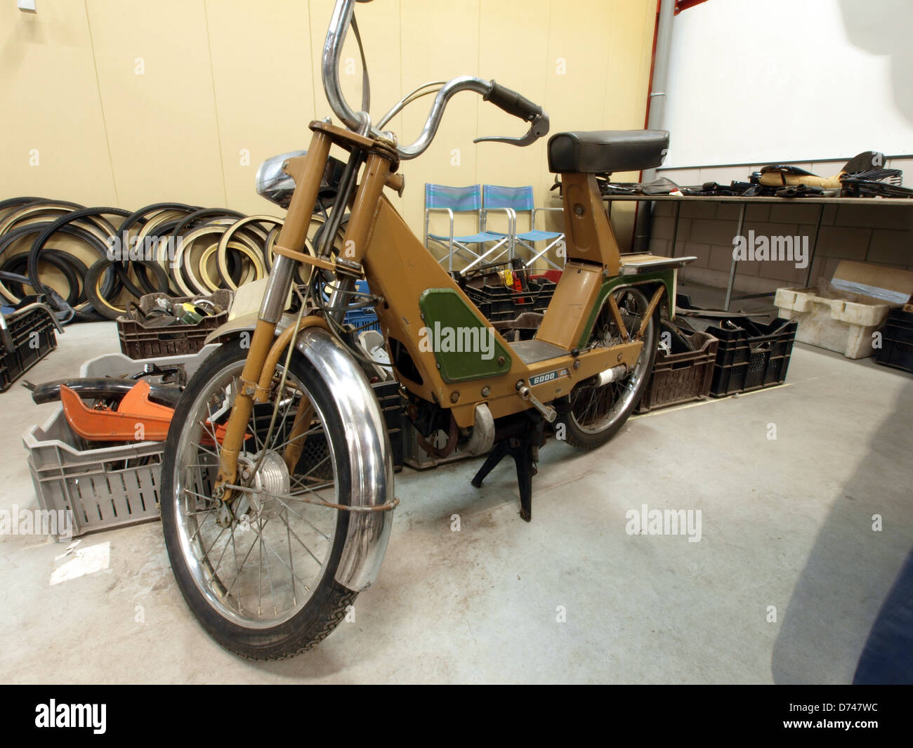 The Solex 6000 p15 is a vintage motorized bicycle known for its ...
