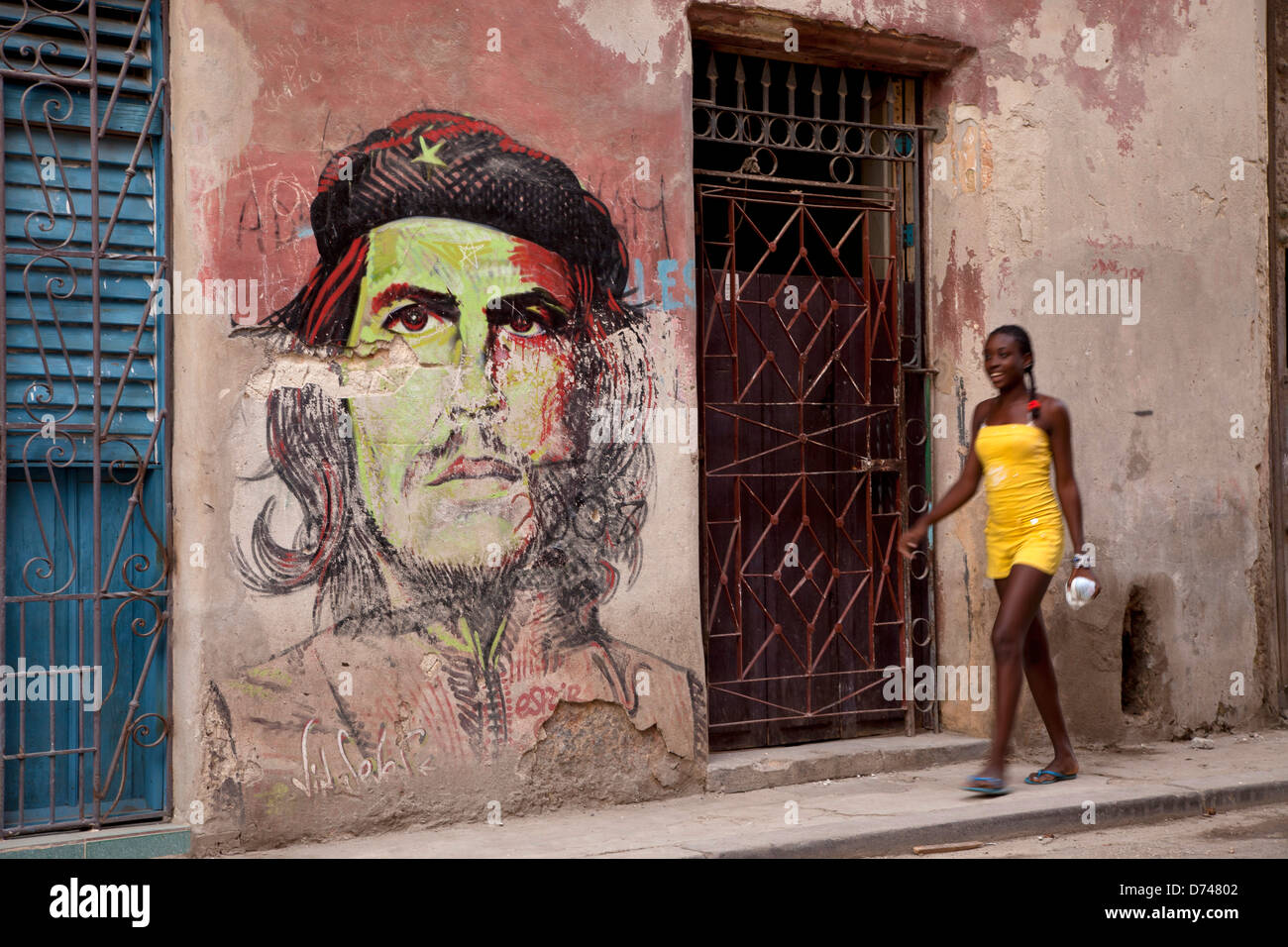 Old havana cuba mural hi-res stock photography and images - Alamy