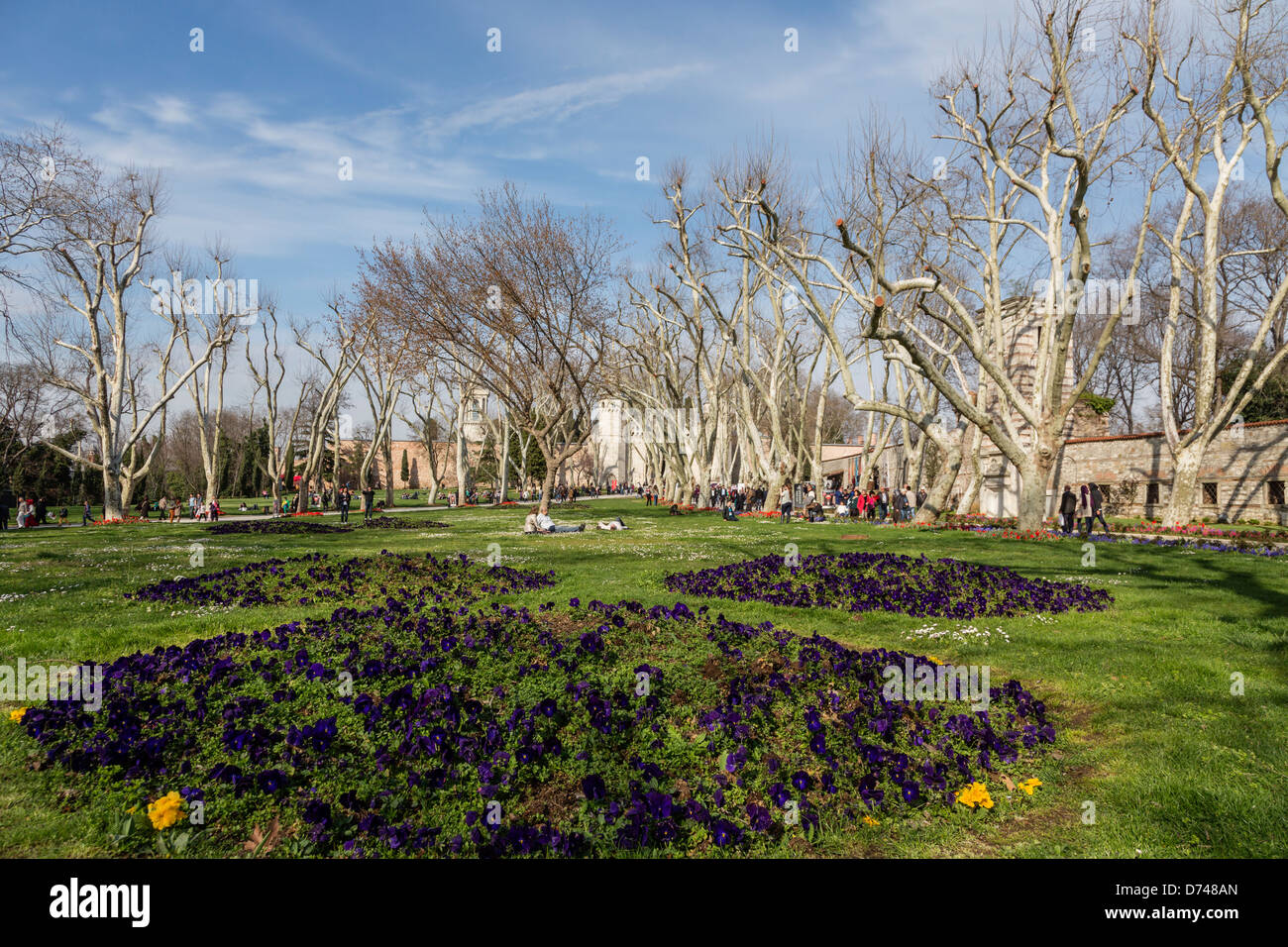 Garden in the first courtyard of Topkapi palace, Istanbul, Turkey Stock ...