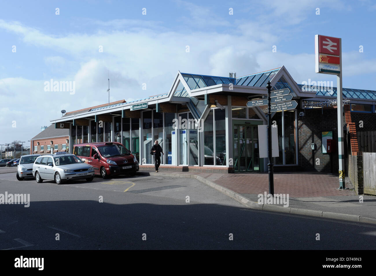 Railway station exterior, Littlehampton, West Sussex Stock Photo - Alamy