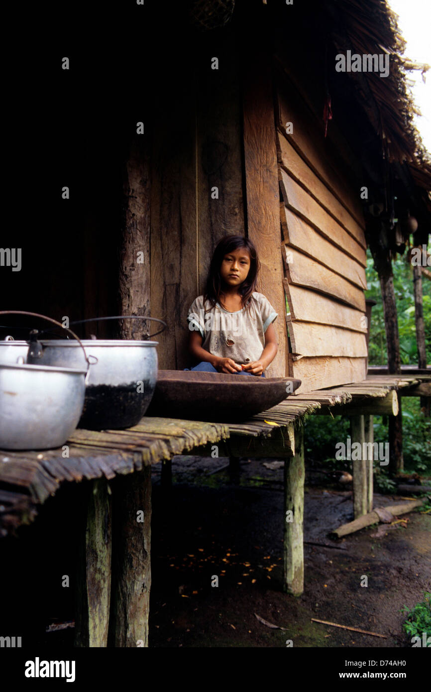 Poor native american indian children hi-res stock photography and ...
