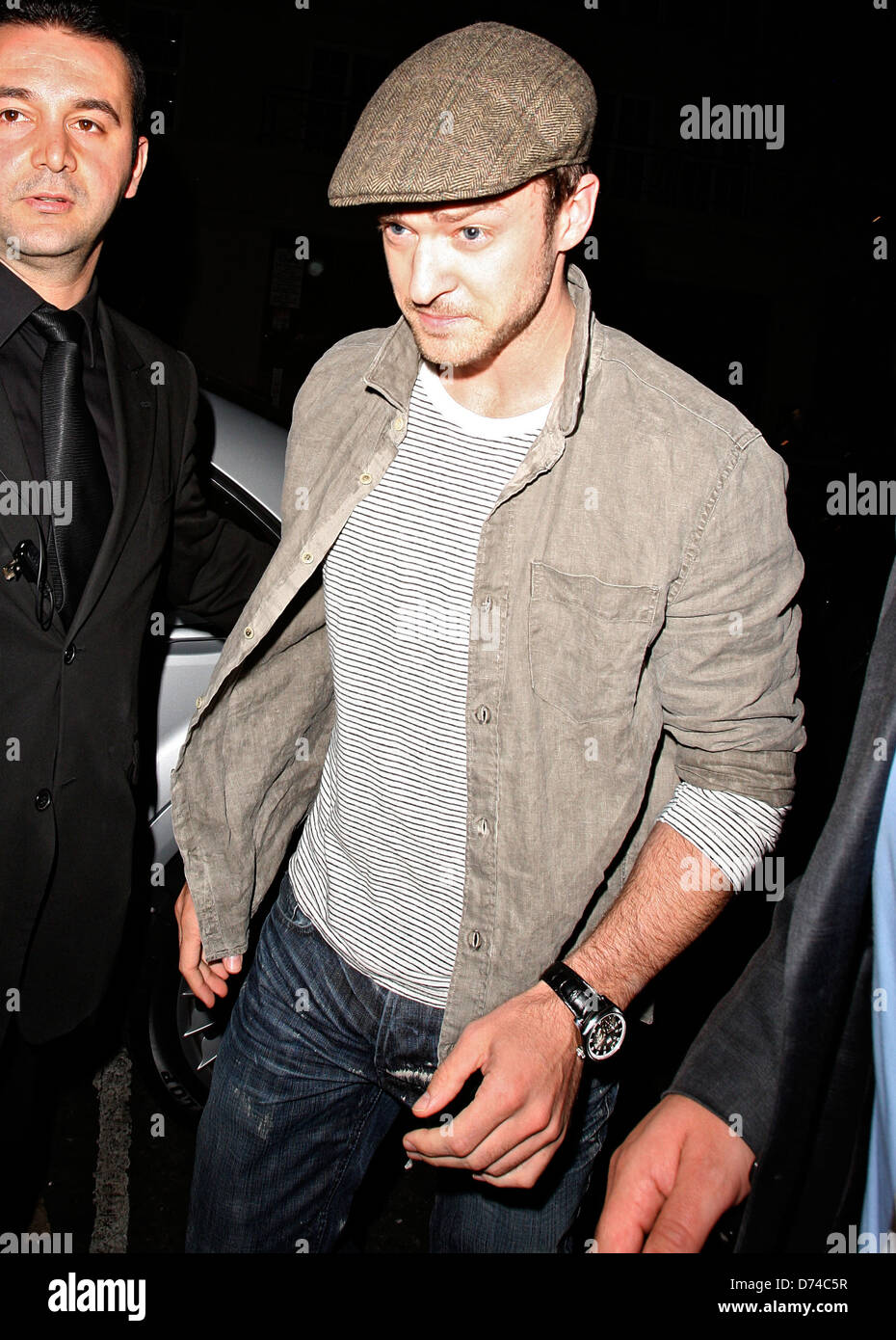 Justin Timberlake arriving at Nobu restaurant in Mayfair with his ...