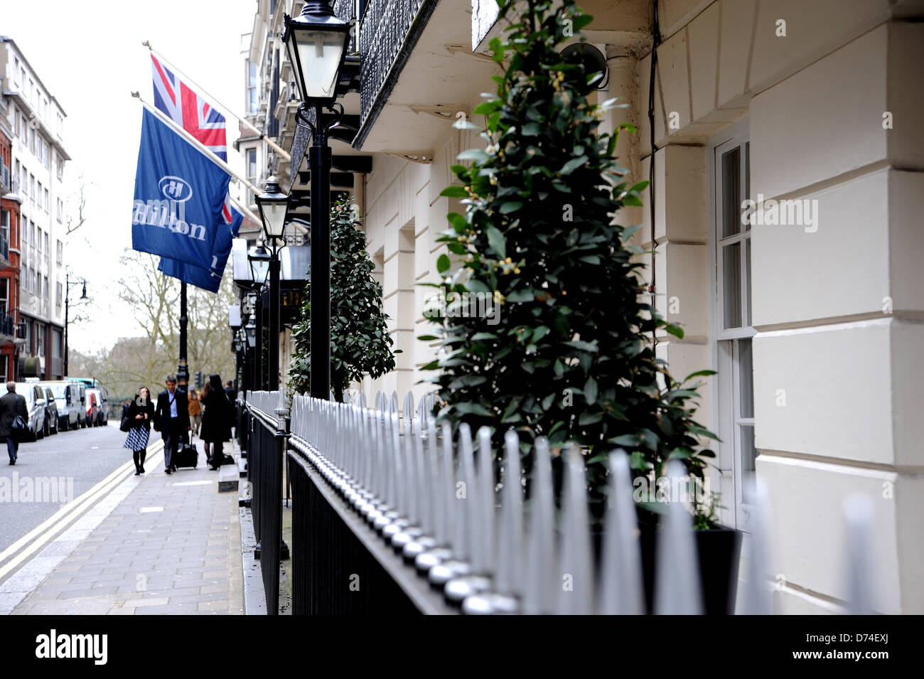 The Green Park Hilton Hotel in Mayfair London W1 UK Stock Photo - Alamy