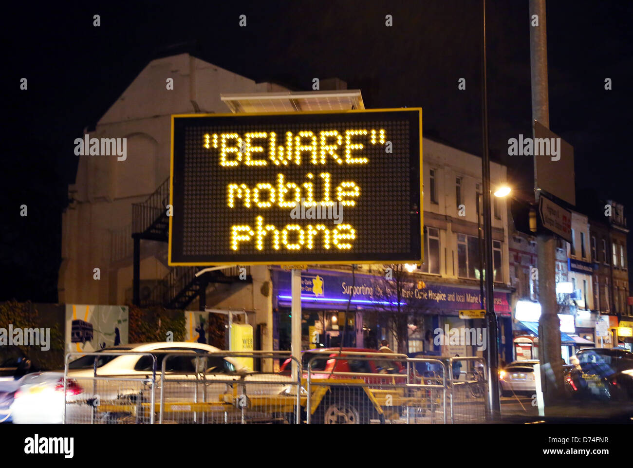 Mobile phone warning sign hi-res stock photography and images - Alamy