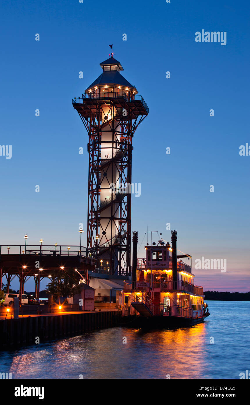 VICTORIAN PRINCESS STEAMBOAT BICENTENNIAL TOWER DOBBINS LANDING ...