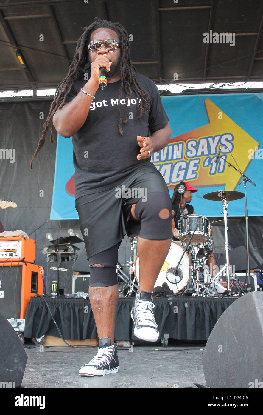 Mojo Morgan performs during the 2011 Vans Warped Tour at the Cruzan ...