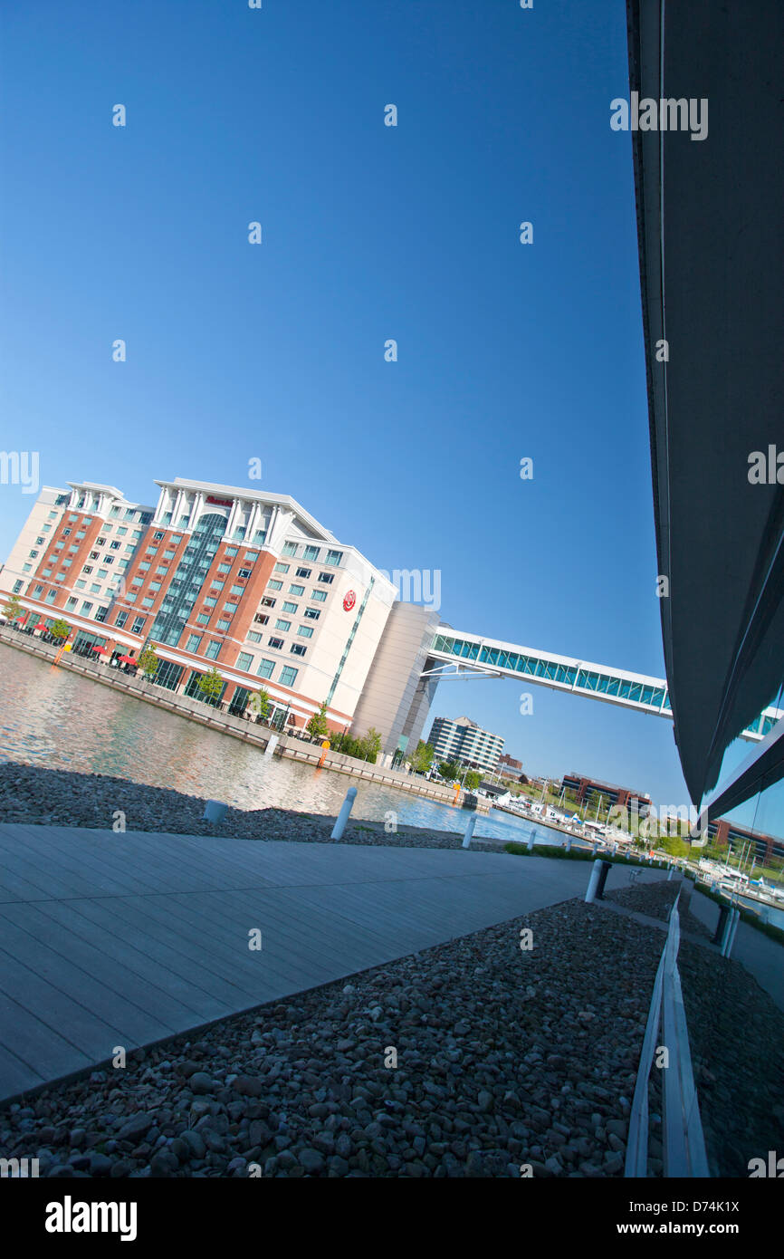 BAYFRONT CONVENTION CENTER AND SHERATON HOTEL PRESQUE ISLE BAY ERIE ...