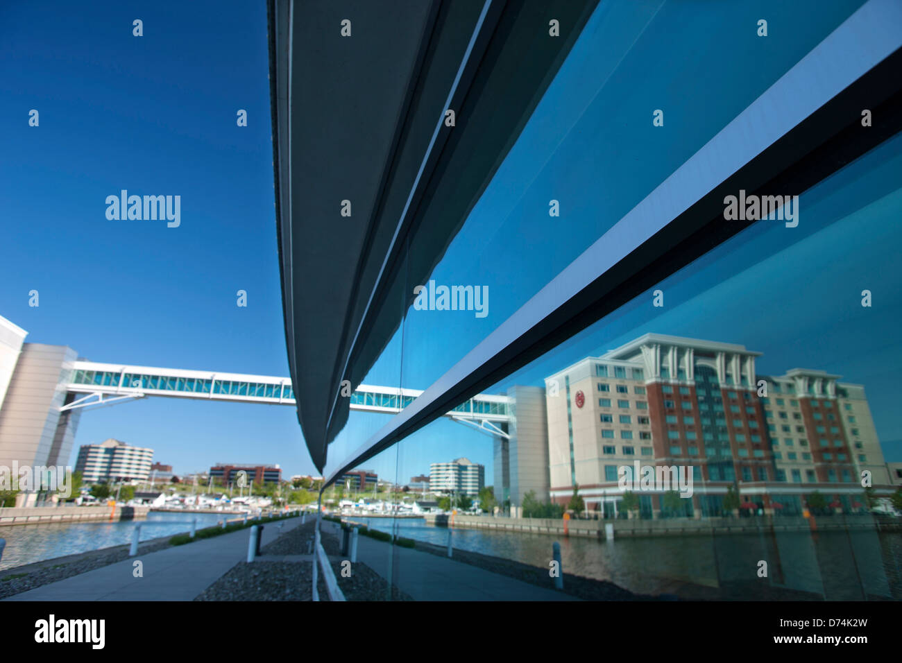 BAYFRONT CONVENTION CENTER AND SHERATON HOTEL PRESQUE ISLE BAY ERIE ...