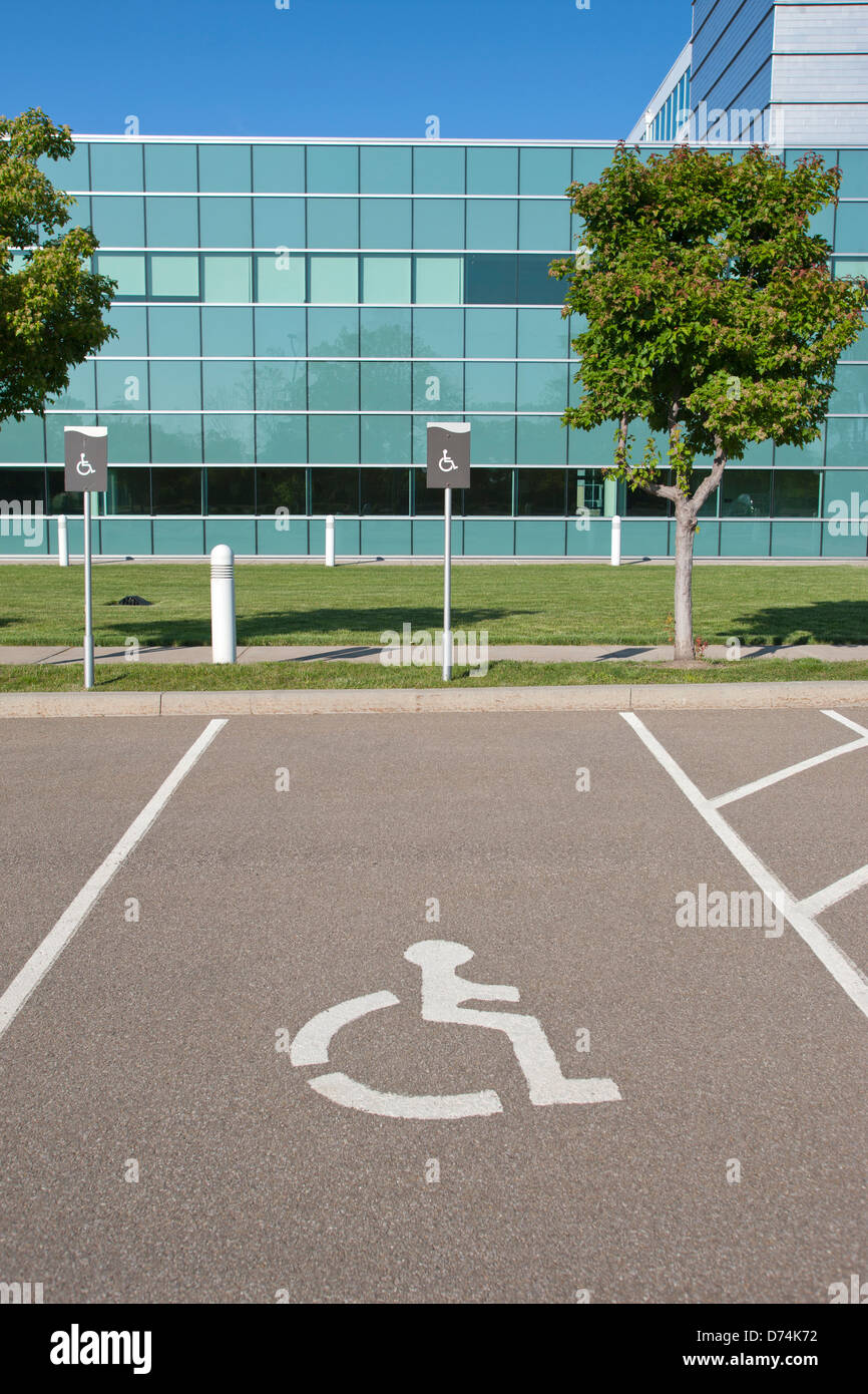 Disabled parking spaces hi-res stock photography and images - Alamy