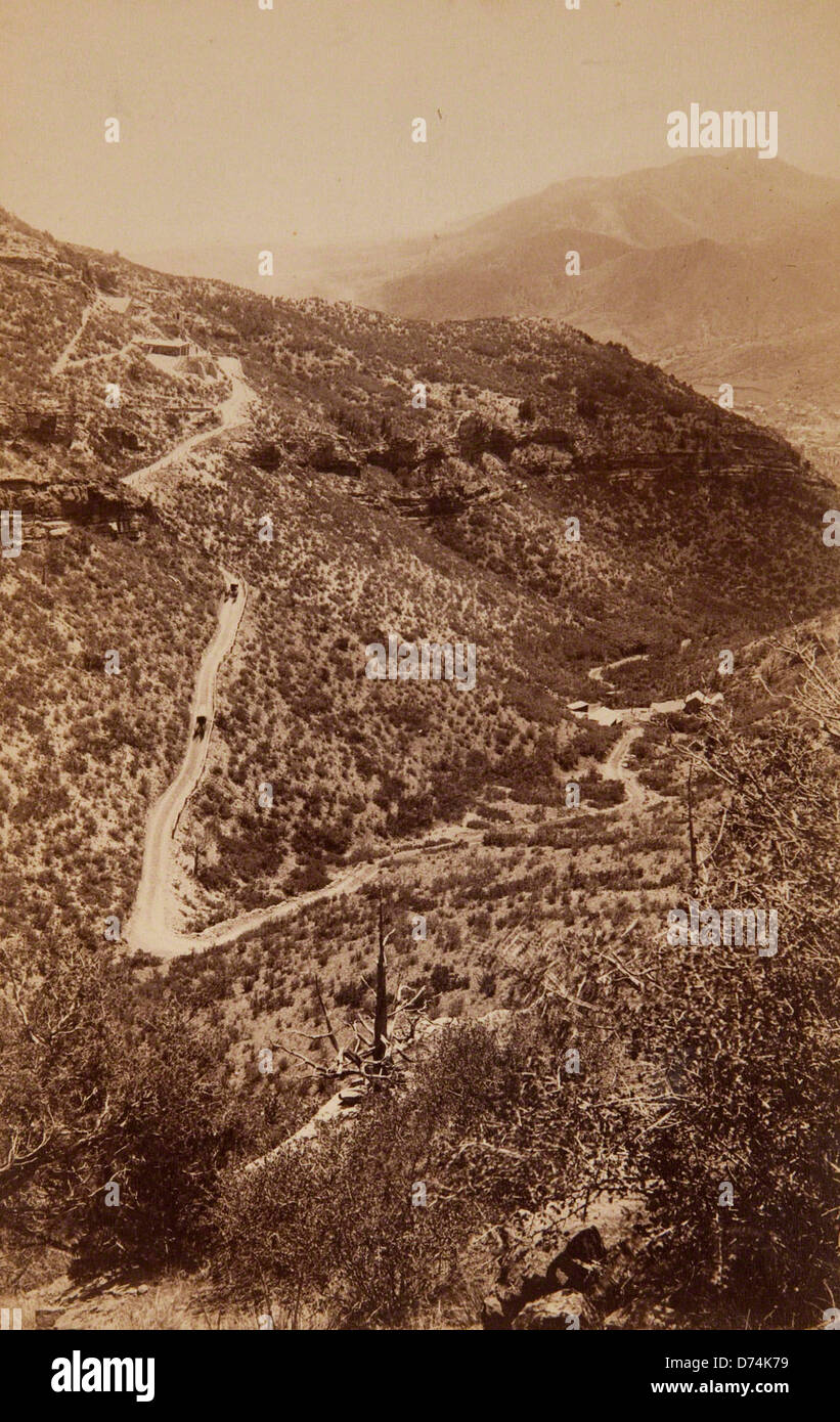This photograph captures the scenic route leading to Manitou Caverns ...