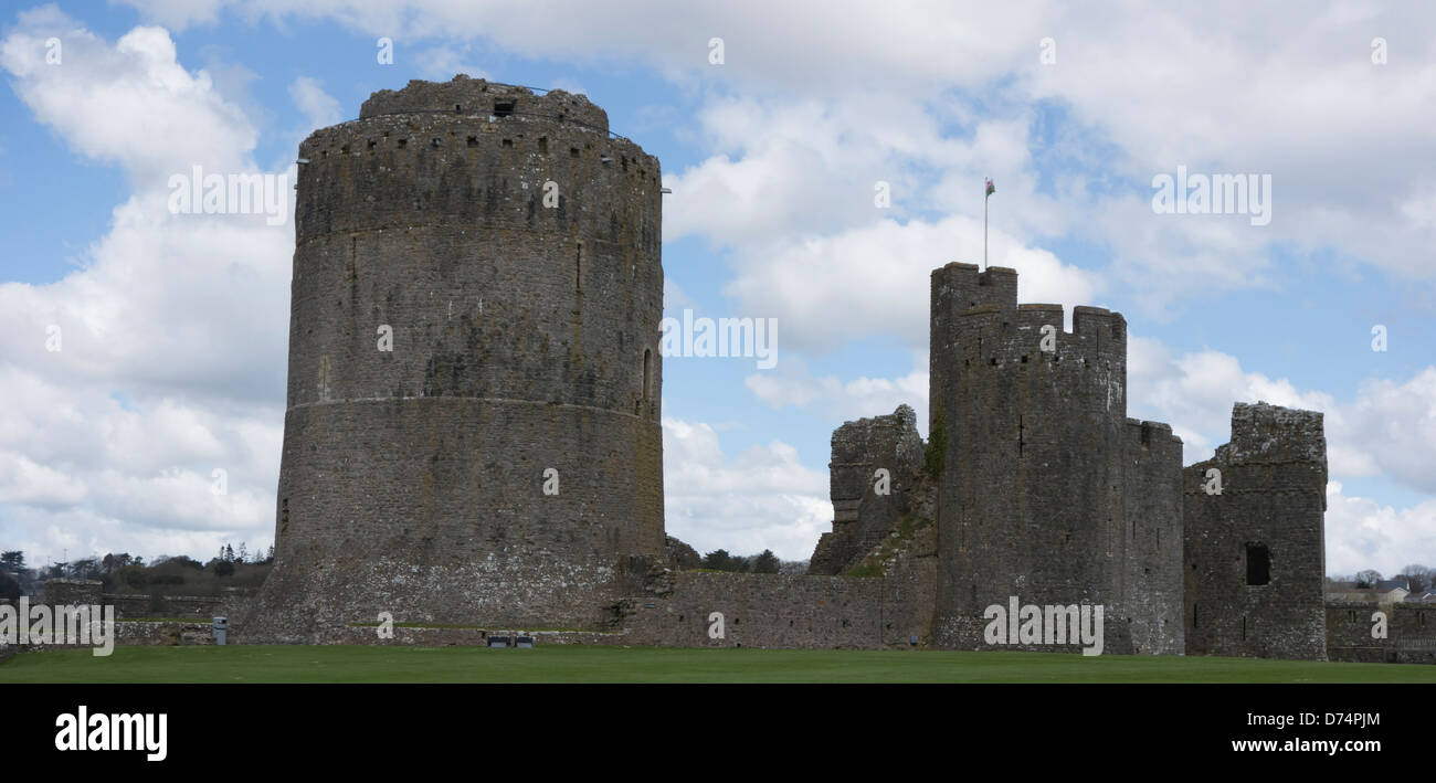 View of the Great Keep and Inner Ward at Pembroke Castle, Pembrokeshire ...