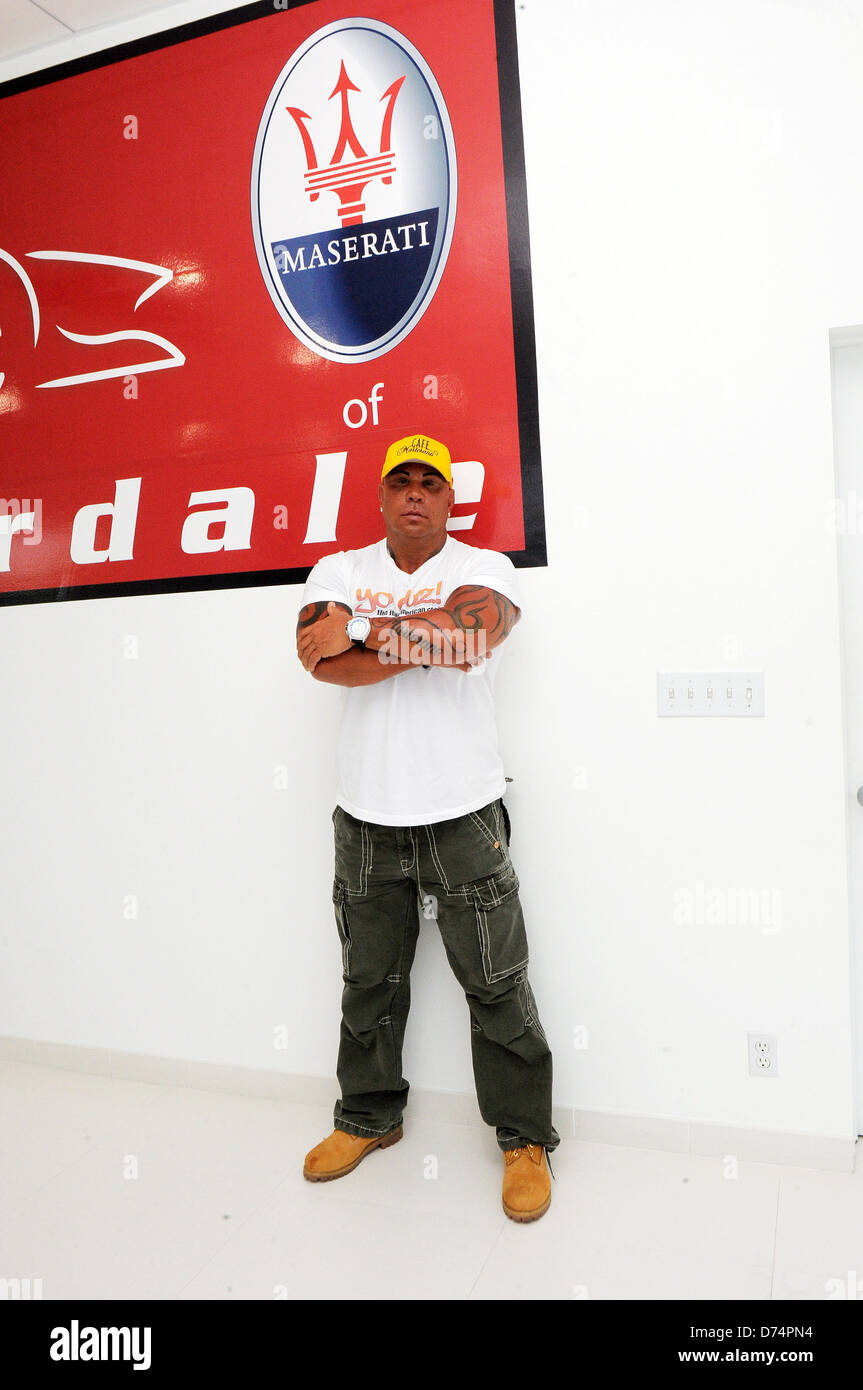 Steve Martorano receives a delivery of his new Maserati Granturismo MC ...