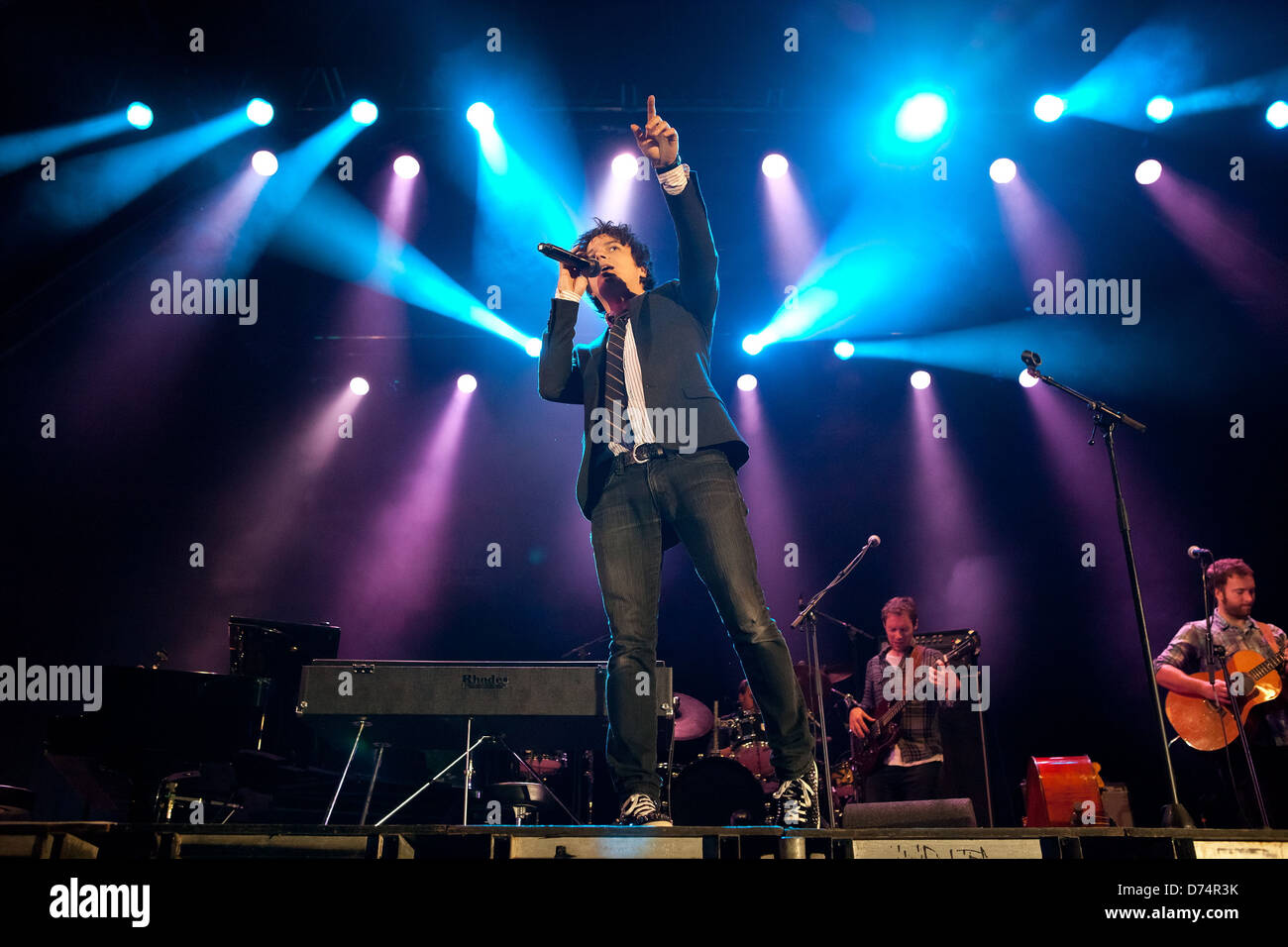 Jamie Cullum performing live at Cool Jazz Fest in Hipodromo Manuel ...
