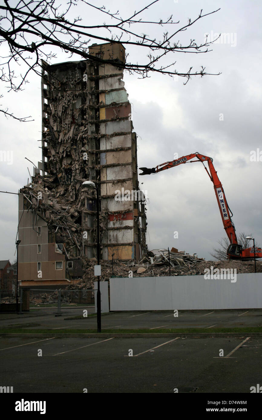 Demolition regeneration hi-res stock photography and images - Alamy