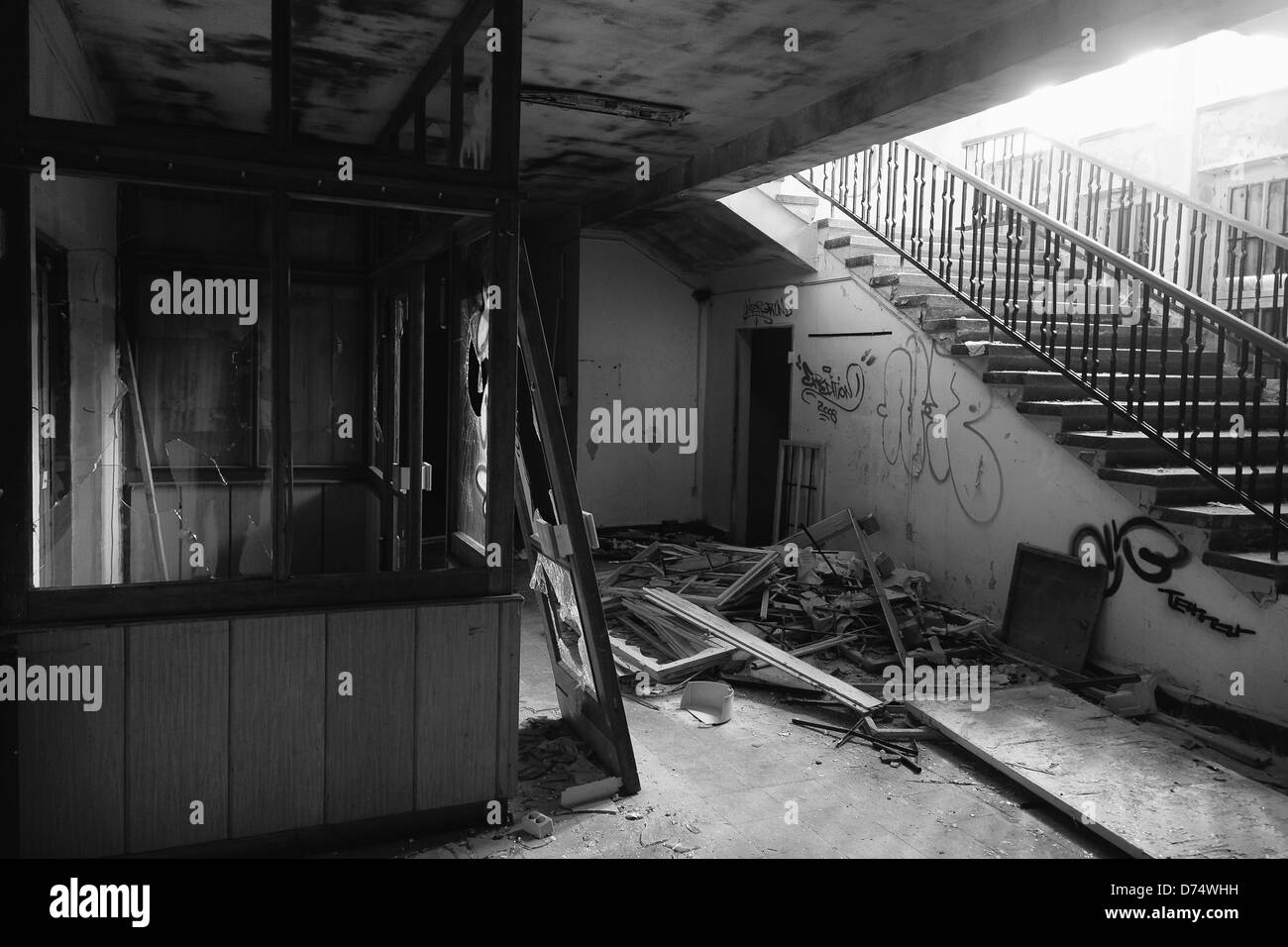 B&W photograph of the interior of the former holiday complex at Prora ...