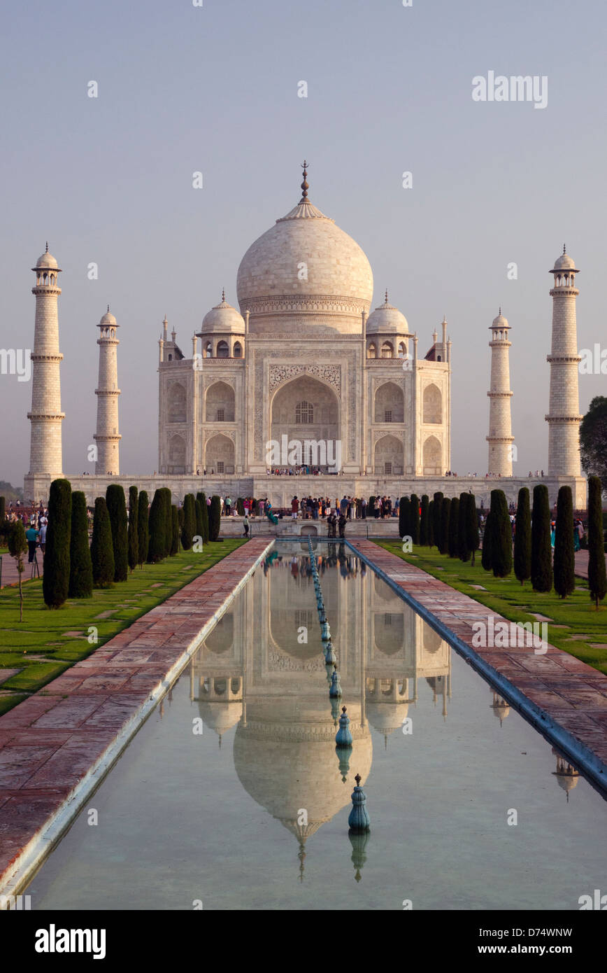 taj mahal,royal palace,agra,india Stock Photo - Alamy