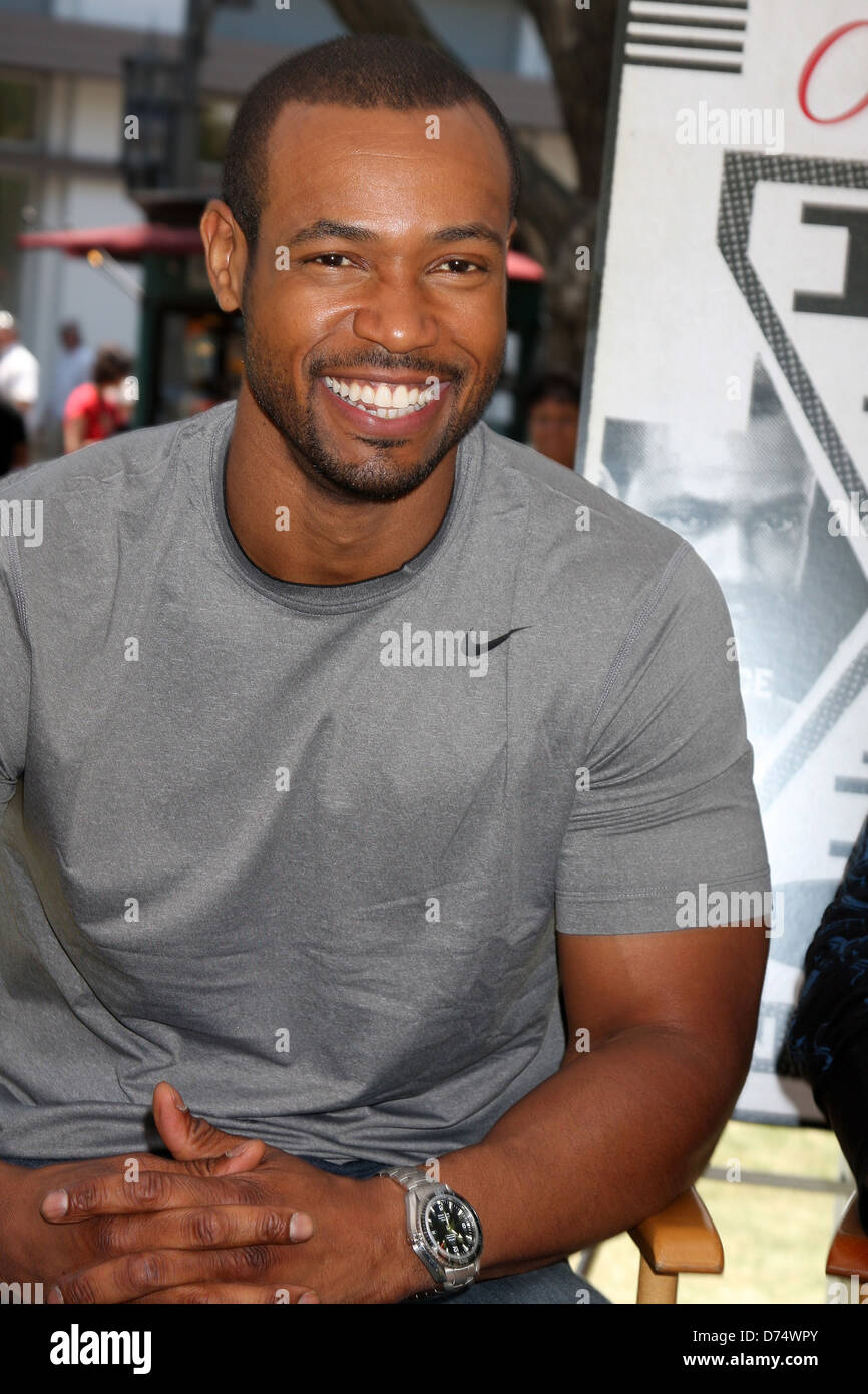 Isaiah Mustafa Old Spice Nemeses Fabio and Isaiah Mustafa appear for a ...