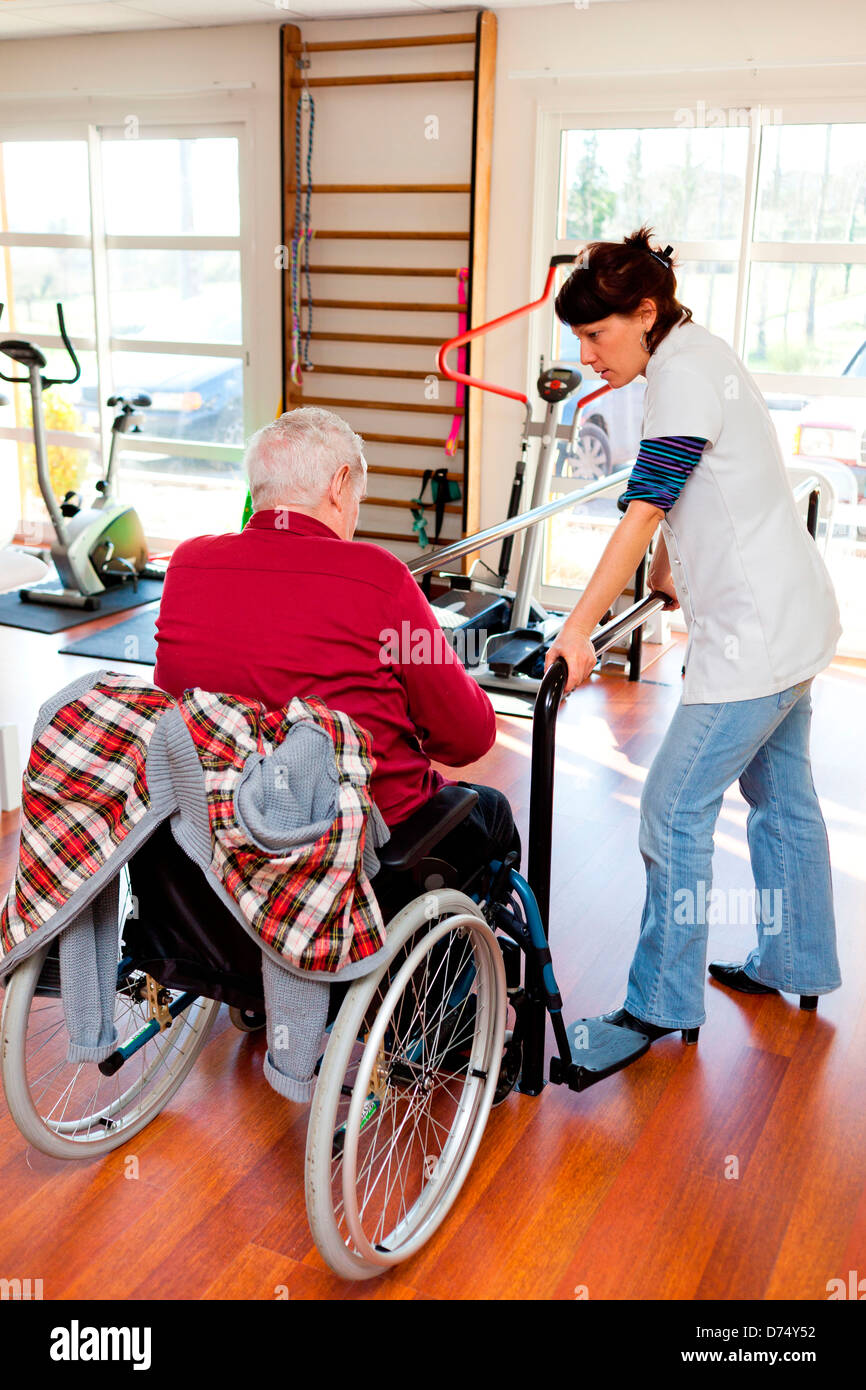 Leg amputation elderly hi-res stock photography and images - Alamy