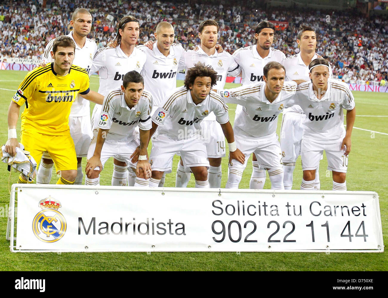 Real Madrid team Real Madrid football team show off their moves in ...