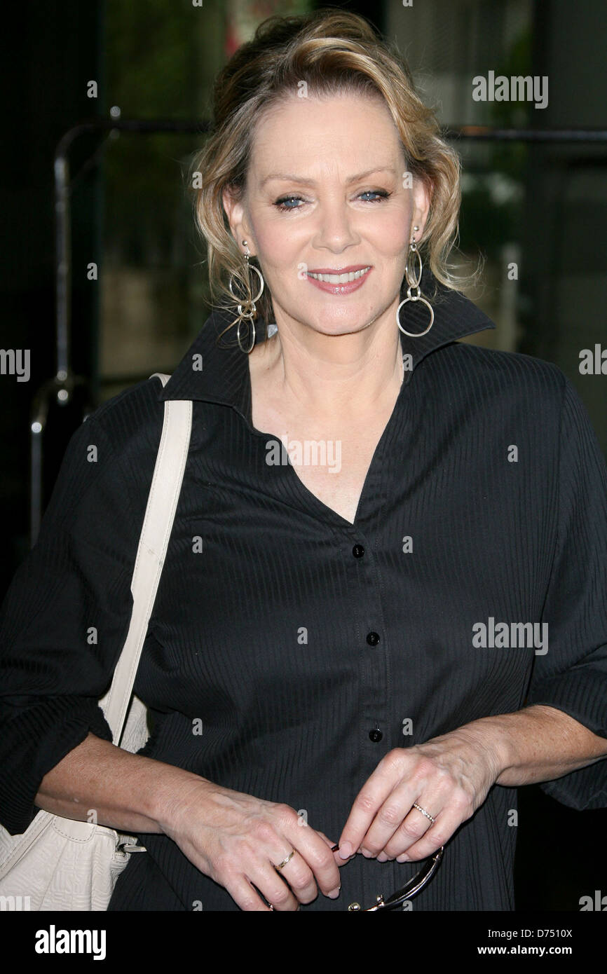 Jean smart hi-res stock photography and images - Alamy