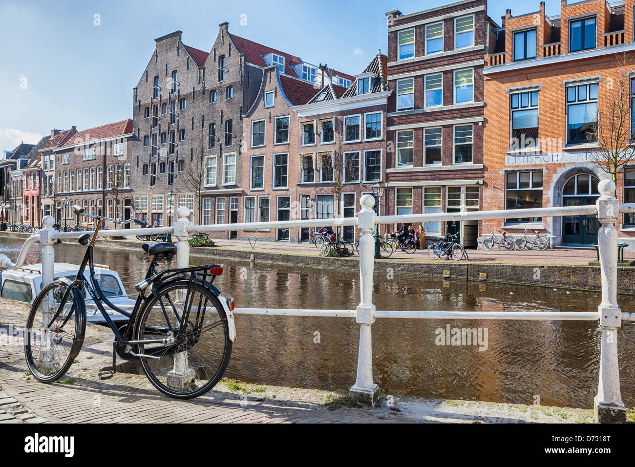 Leiden holland hi-res stock photography and images - Alamy